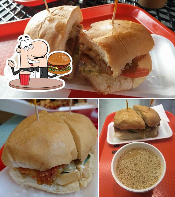 Macau Cafe 澳門街 in Richmond