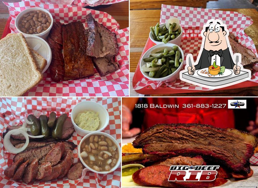 Julian's BBQ in Corpus Christi - Restaurant menu and reviews