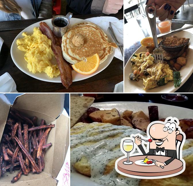 Industrial Cafe & Saloon, Portland - Restaurant menu, prices and reviews