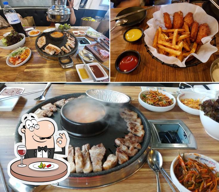 ungteori saenggogi - Hongdae (Korean bbq restaurant), Seoul ...