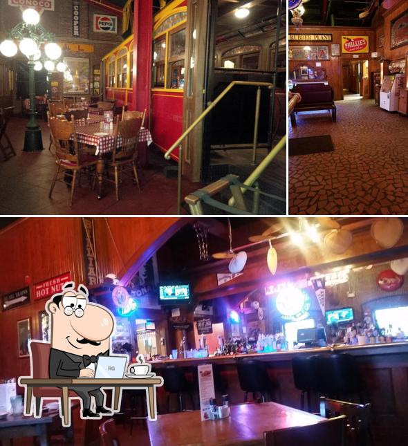Spaghetti Warehouse in Akron - Restaurant menu and reviews