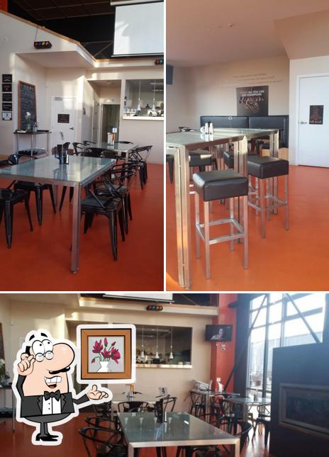 Jugs, Hamilton - Restaurant menu, prices and reviews