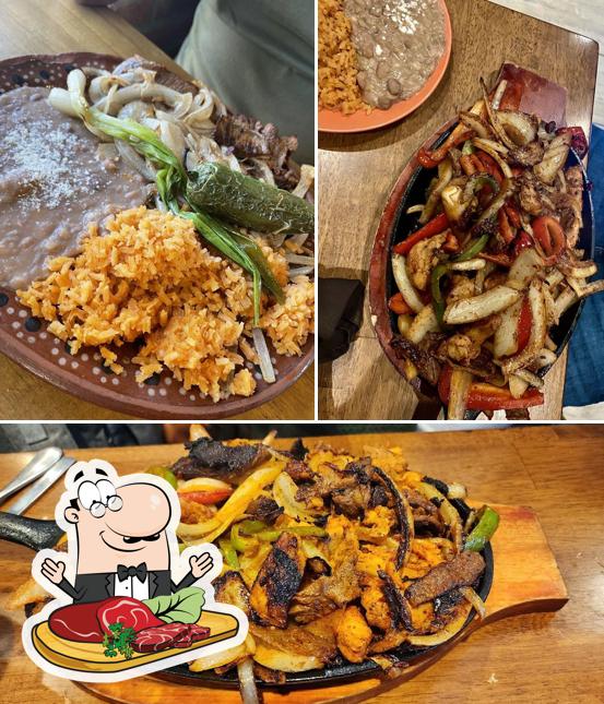 El Puesto Cocina y Cantina, Bakersfield - Restaurant menu, prices and ...