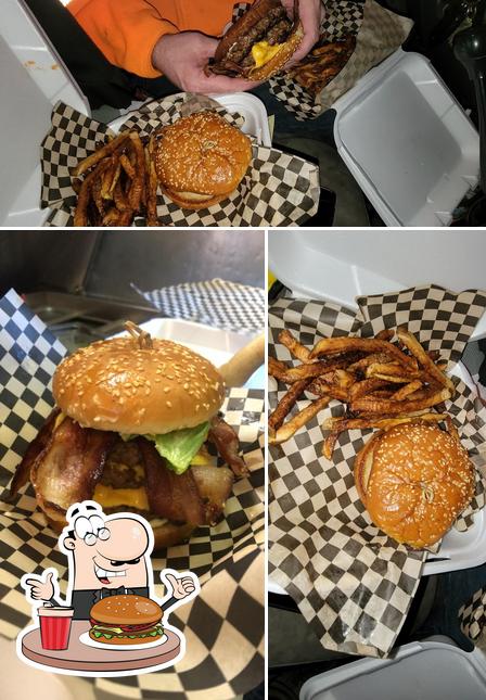 Oak Burger in Oakville - Restaurant menu and reviews