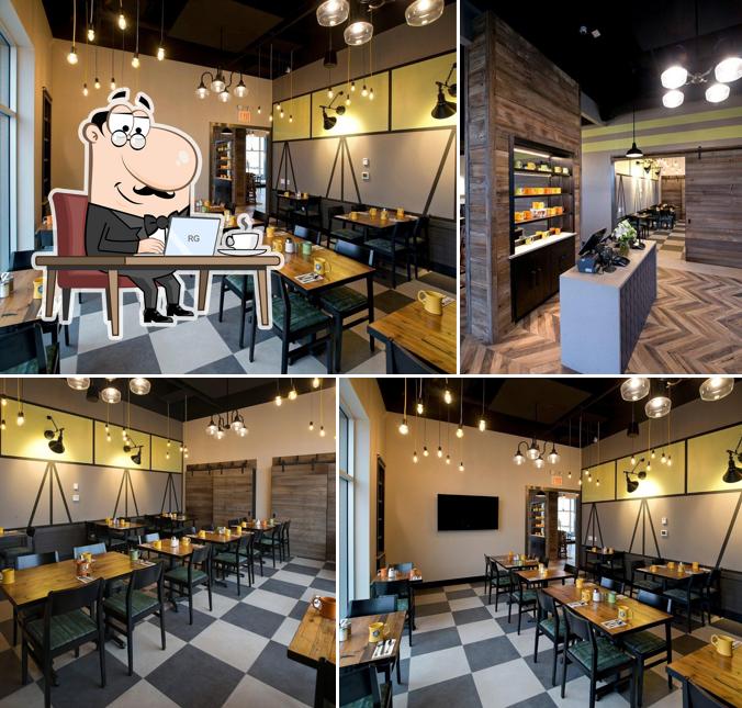 Top 4 restaurants with belgian waffles in Normal, september 2025 ...