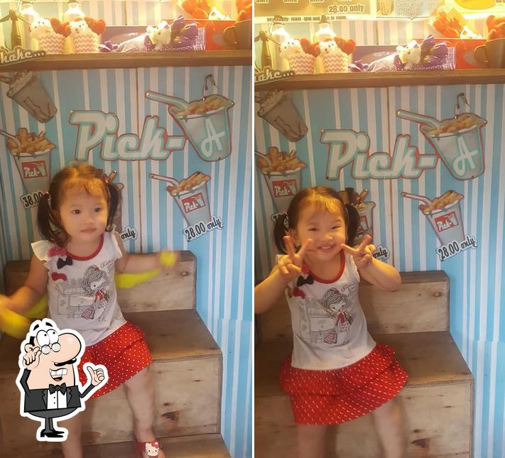 Pick-A restaurant, Malabon