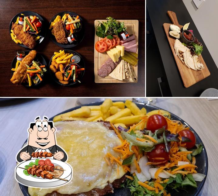 Salisbury Hotel, Salisbury - Restaurant menu, prices and reviews