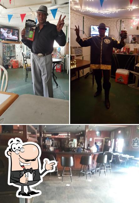 Phat Tuesday Sports Bar, Mobile - Restaurant menu, prices and reviews