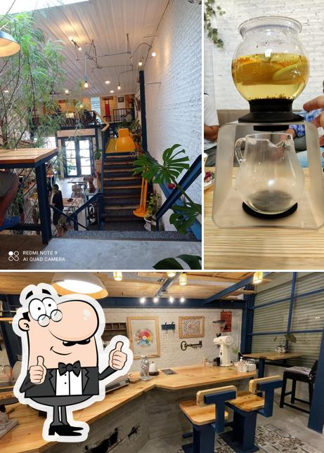 Pine Tree Coffee Roasters cafe, Bangkok - Restaurant reviews
