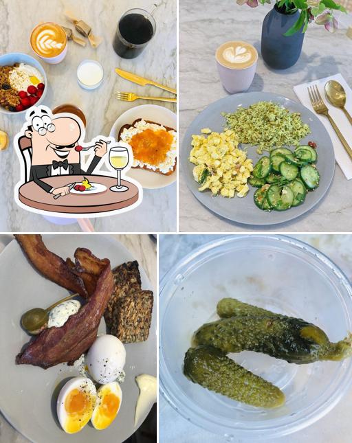Top 5 restaurants for breakfast in Montecito, december 2025 ...