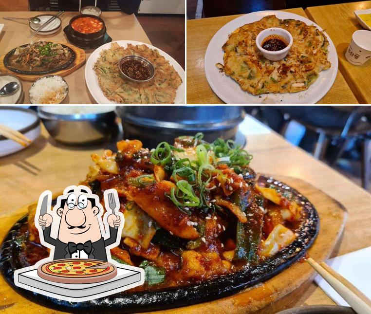 Mook Ji Bar, Melbourne - Restaurant menu, prices and reviews