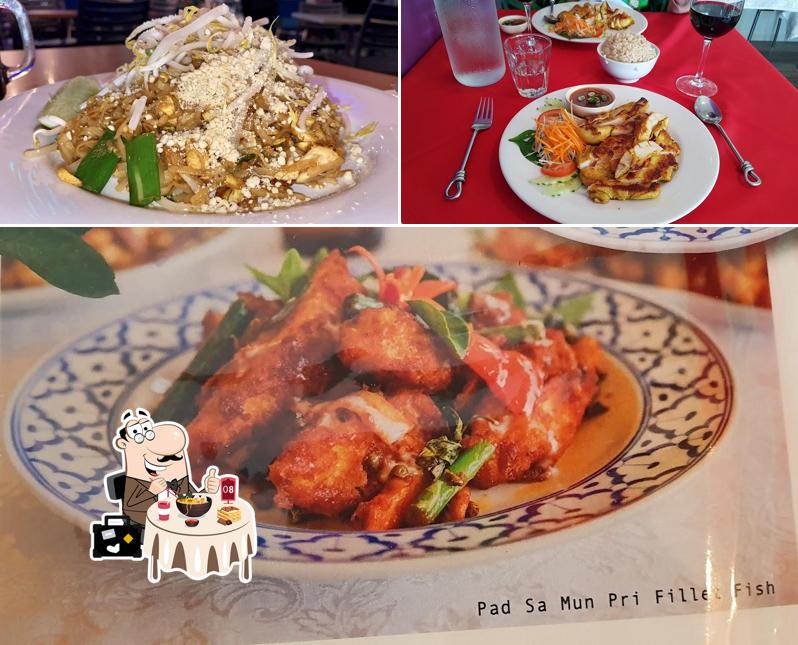 Top 5 restaurants with chicken in Southport, Queensland, october 2024 ...