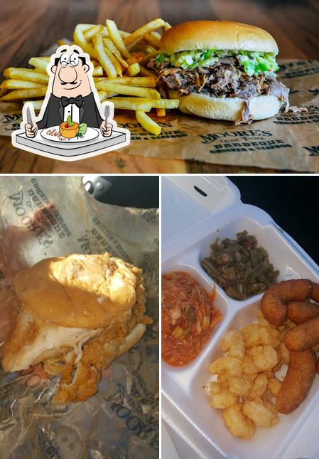 Moore's Olde Tyme Barbeque Chicken & Seafood, Swansboro - Restaurant ...