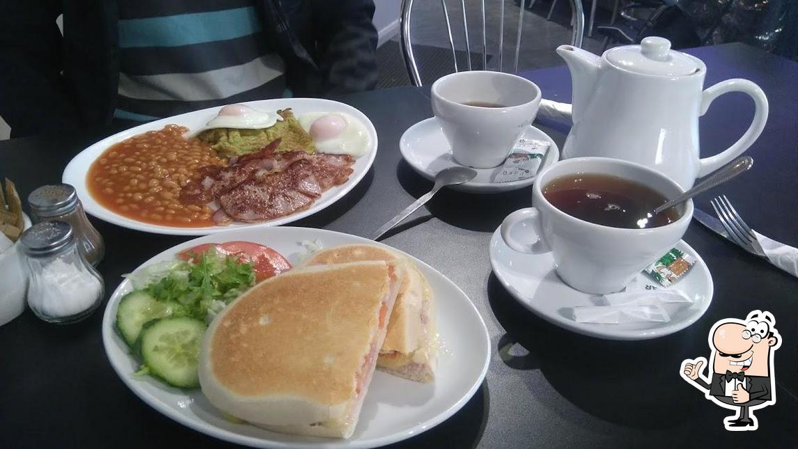 Corner Café, Luton - Restaurant menu, prices and reviews