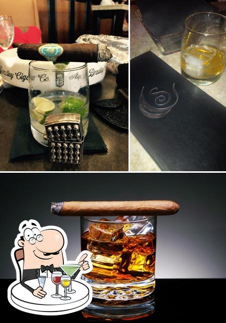 Silver Leaf Cigar Lounge in Fort Worth - Restaurant reviews