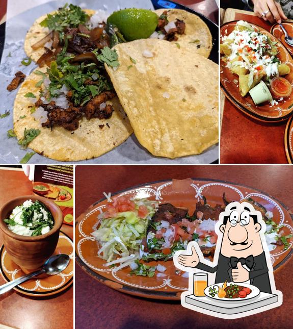 Pos Bueno Mexican Restaurant Bar in Brampton - Restaurant menu and reviews