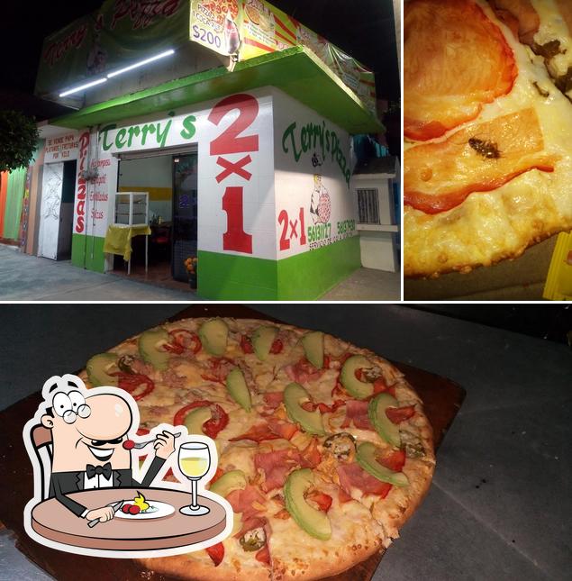 Terry's Pizza restaurant, Mexico, Av. del Rosal 158 - Restaurant reviews