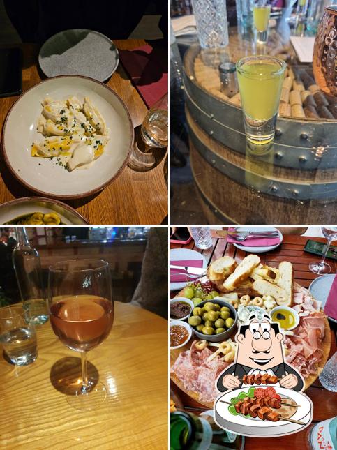 veeno, Reading - Restaurant menu, prices and reviews