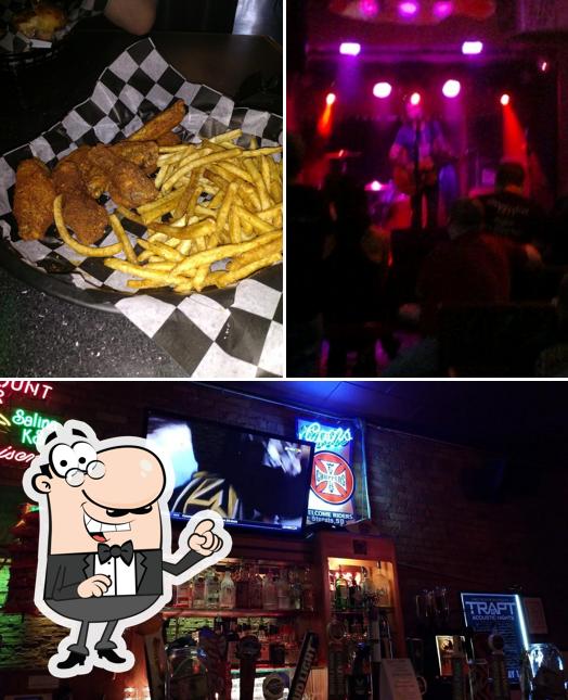 Paramount Bar in Salina - Restaurant menu and reviews