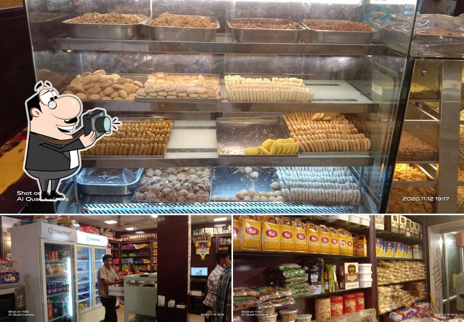 Jumbo sweets and Bakery, Nazareth - Restaurant menu, prices and reviews