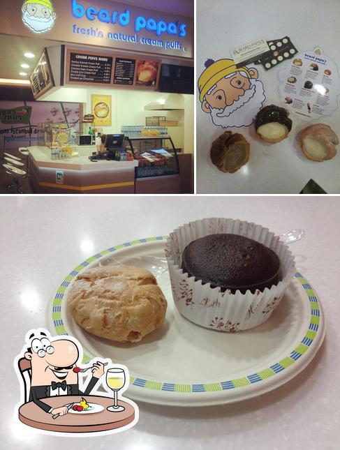 Beard Papa's Fresh'n Natural Cream Puffs, Istanbul
