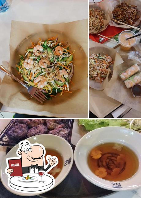 Pho Bo restaurant, Saint Petersburg, Savushkina Street - Restaurant ...