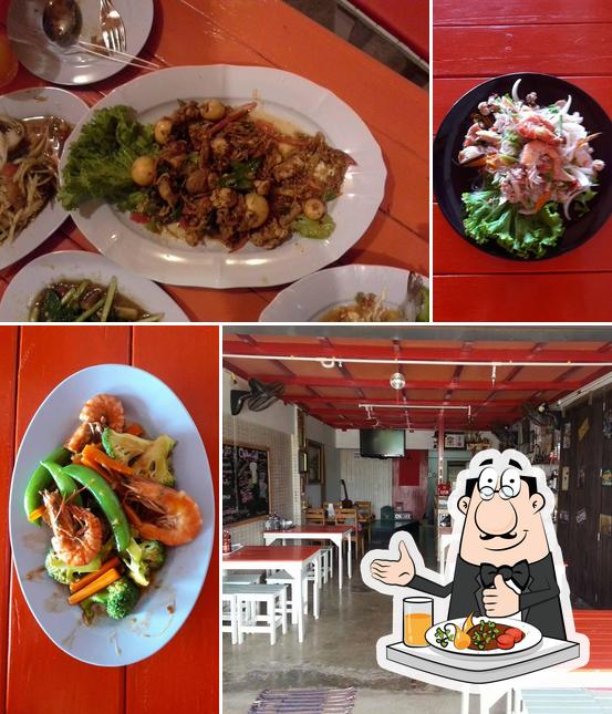ร้านอาหาร ครัวไก่จ๋า Chicken Chill, Ban Khai - Menú del restaurante ...