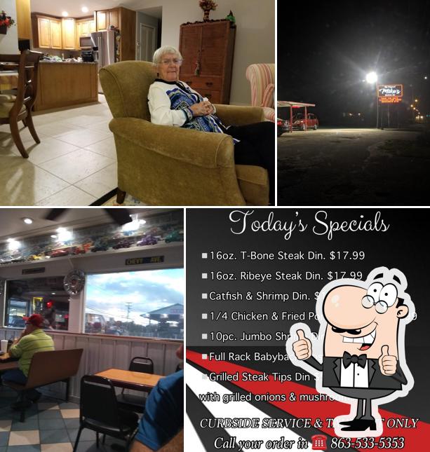 Mike's Drive-In in Bartow - Restaurant menu and reviews