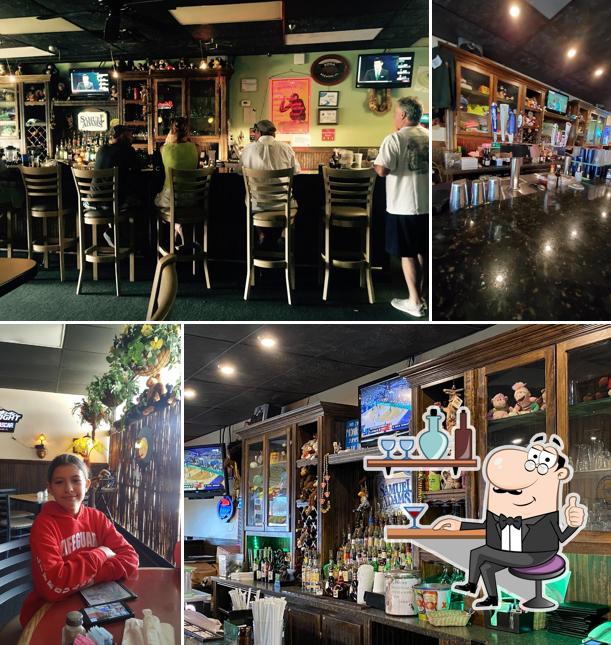 Monkey Bar & Grill in Atlantic Beach - Restaurant menu and reviews