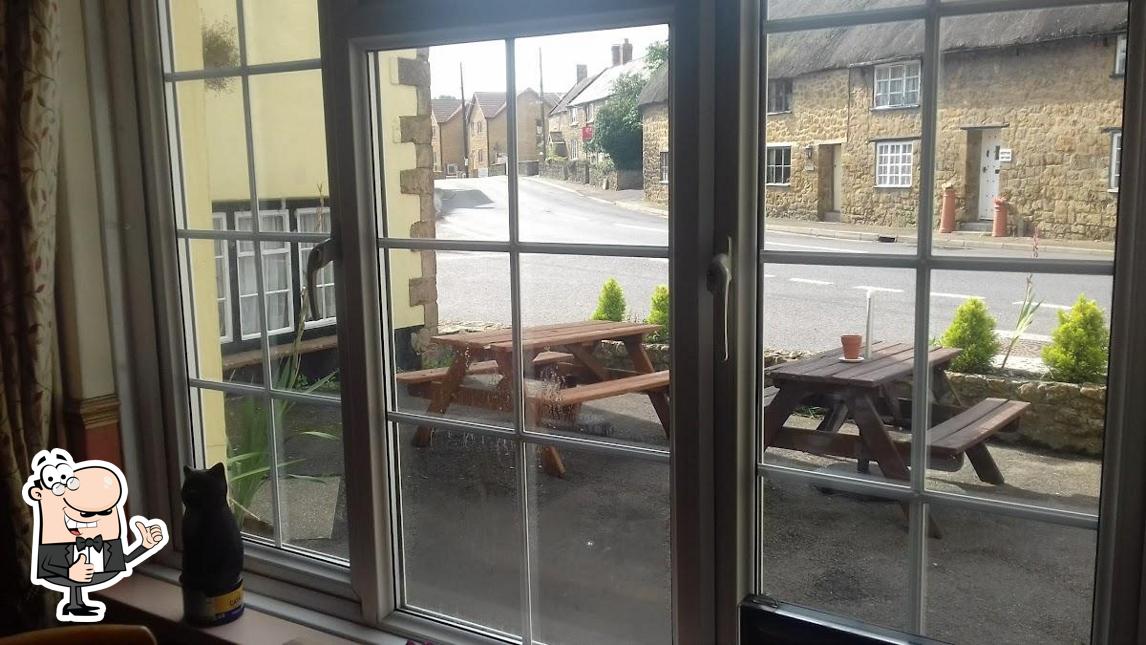 The George at Donyatt in Ilminster - Restaurant menu and reviews