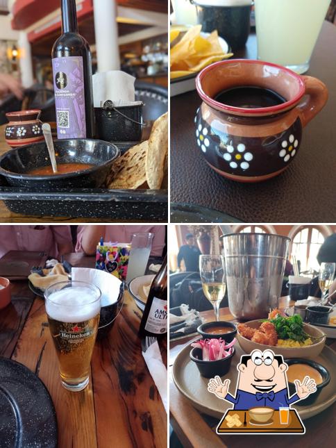 Hacienda Los Compadres steakhouse, Saltillo, Blvd. Luis Donaldo Colosio ...