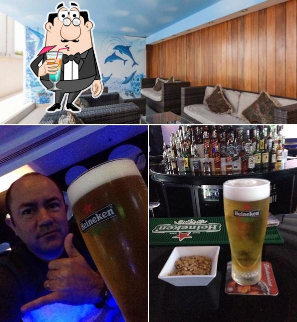 Dolphin Bar, Dubai - Restaurant menu, prices and reviews