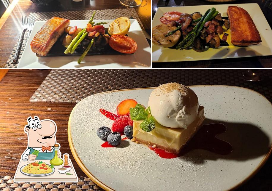 Six Seven Restaurant, Seattle - Restaurant menu, prices and reviews