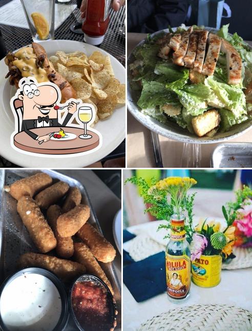 Wicks Park Bar & Grille in Saugatuck - Restaurant menu and reviews