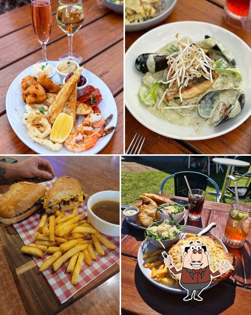 The Last Drop Pub canning vale in Canning Vale - Restaurant menu and ...