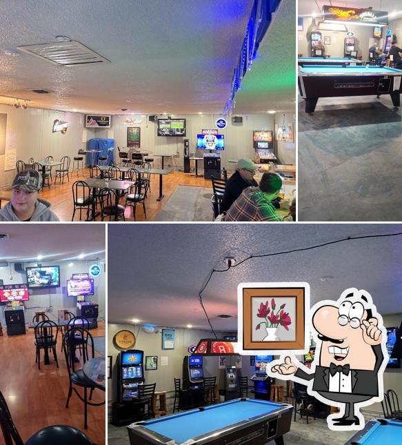 Broken Glass Bar, Eugene - Restaurant menu, prices and reviews