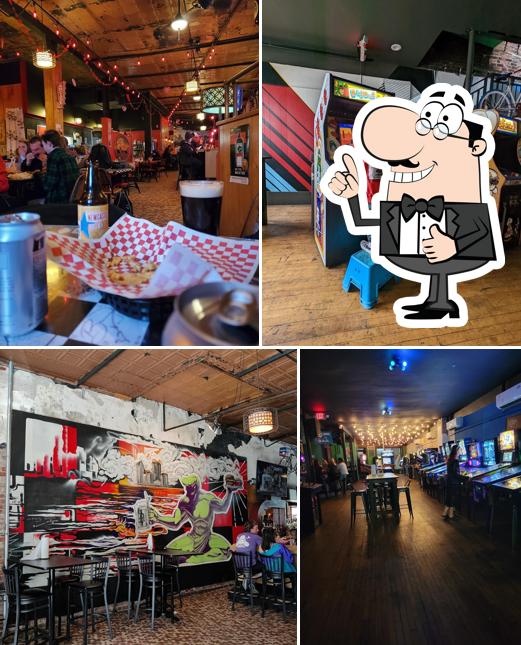 Checker Bar Detroit in Detroit - Restaurant menu and reviews