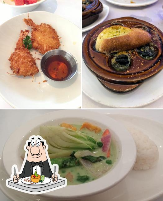 Spoon & Fork Plus, Oakville - Restaurant menu, prices and reviews