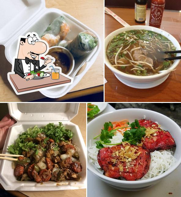 Viet Pho, 717 N Westover Blvd #1406 in Albany - Restaurant menu and reviews