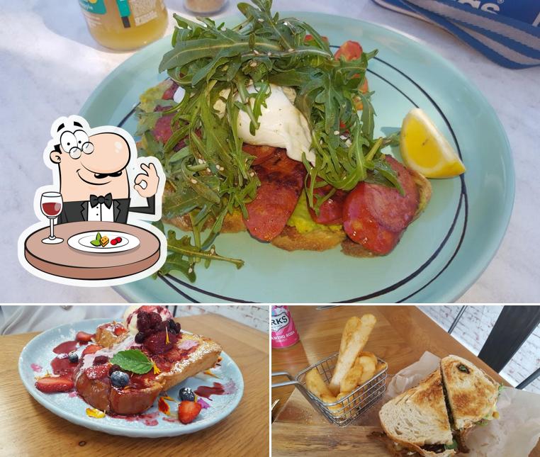 Paper Plane Factory Cafe in Girraween - Restaurant menu and reviews