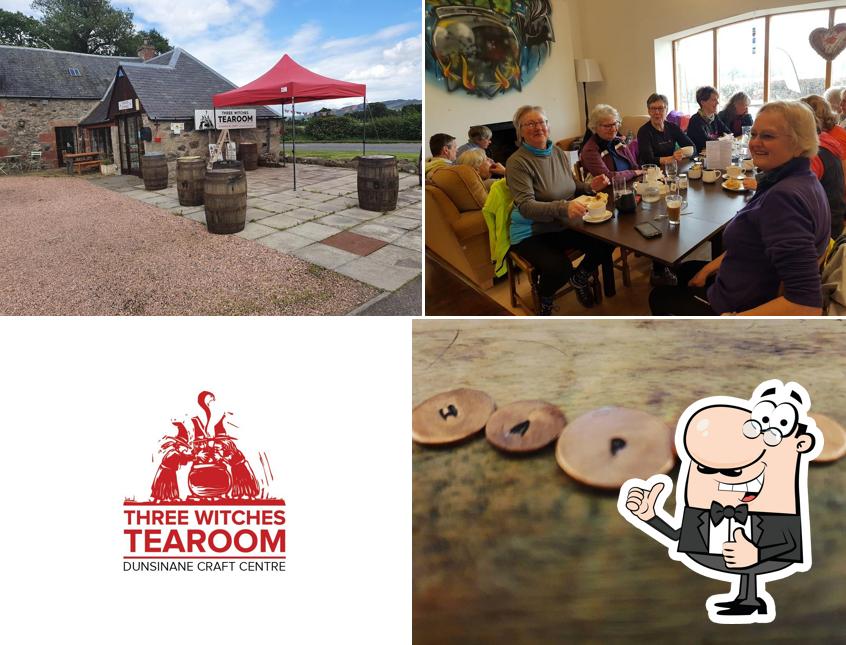 Three Witches Tearoom, East Redstone Farm in Burrelton - Restaurant ...