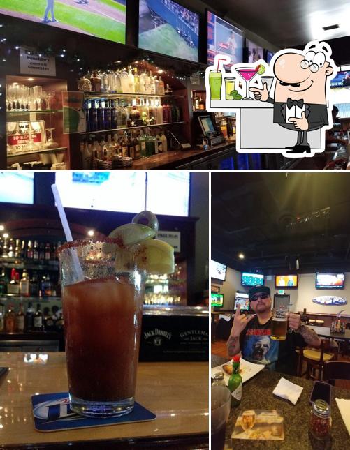 The Bench Sports Bar & Grill in Fullerton - Restaurant menu and reviews