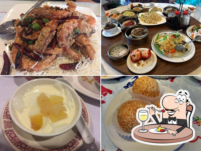 Wonton King, University City - Restaurant menu, prices and reviews