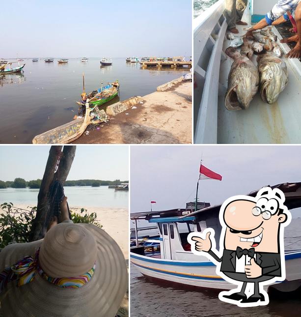 Dermaga Tanjung Pasir cafe, Tanjung Pasir - Restaurant reviews