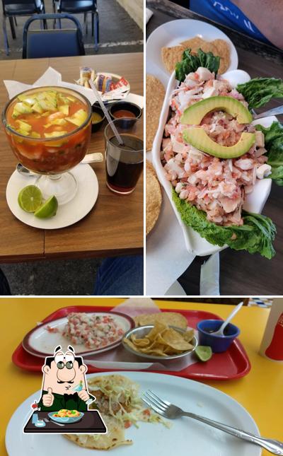 7 Mares Family Restaurant in Downey - Restaurant menu and reviews