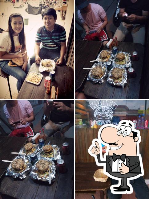 KANTO Burger restaurant, Las Pinas - Restaurant reviews