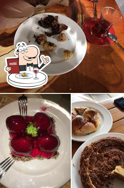 aklan unlu mamüller, Izmir, Önder Cd. No:75 - Restaurant reviews