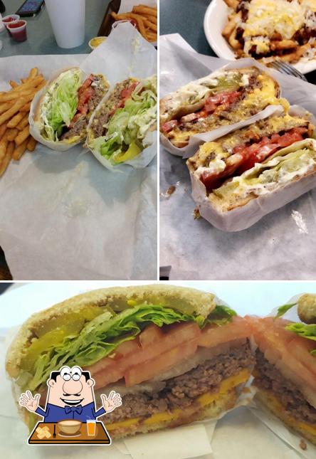 Giant Hamburgers in Mesa - Restaurant menu and reviews