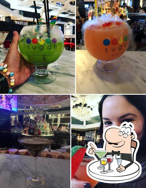 Sugar Factory Chicago River North, 55 E Grand Ave in Chicago ...