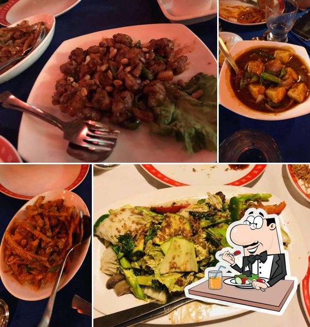 Fujiya Restaurant, New Delhi, Malcha Marg - Restaurant menu and reviews